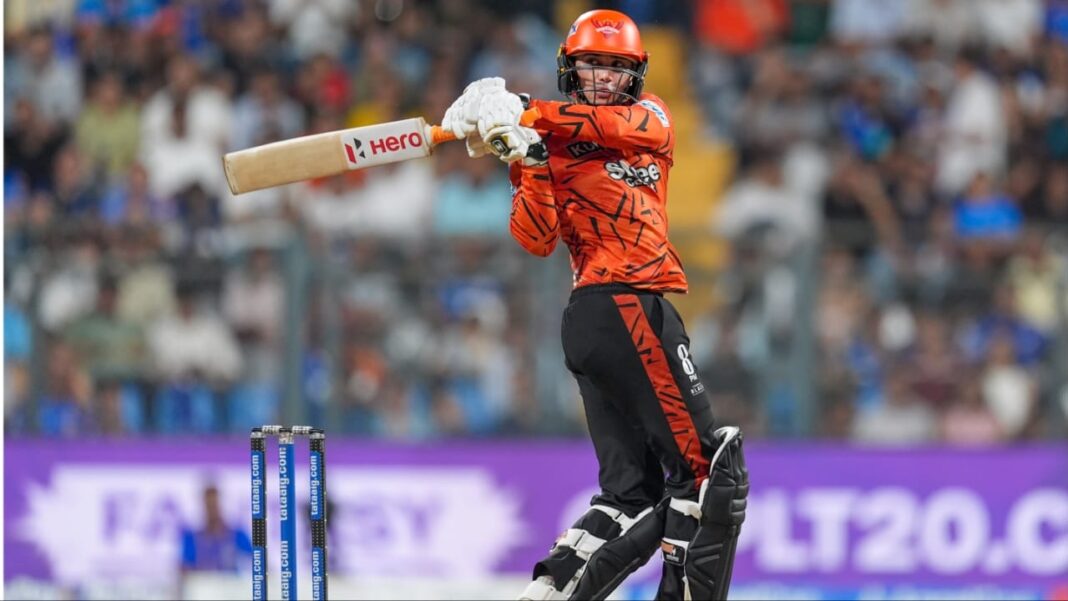 IPL 2026 માં ઓરેન્જ કેપ, પર્પલ કેપ હોલ્ડર: અભિષેક શર્માએ ઓરેન્જ કેપ ...